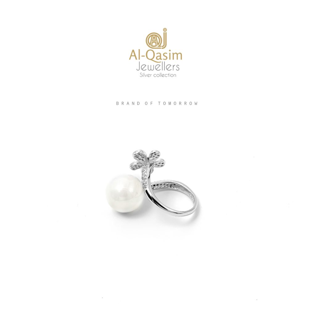 Moon flower ring | Al Qasim Jewellers